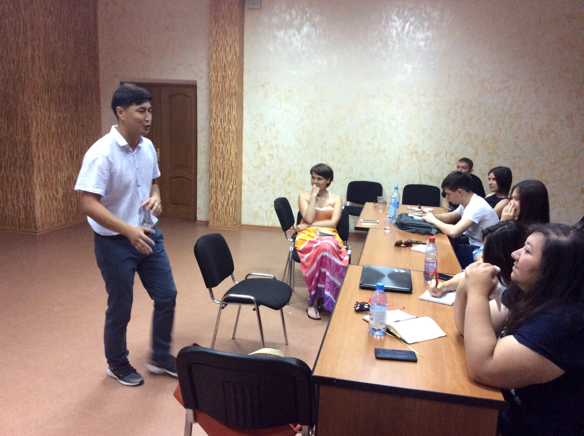 Training for aspiring journalists - Norwegian Helsinki Committee